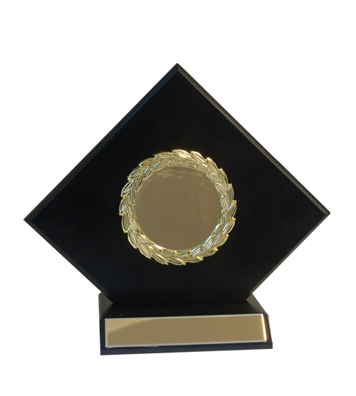 Diamond Range Black Satin – Football – NZ Trophies